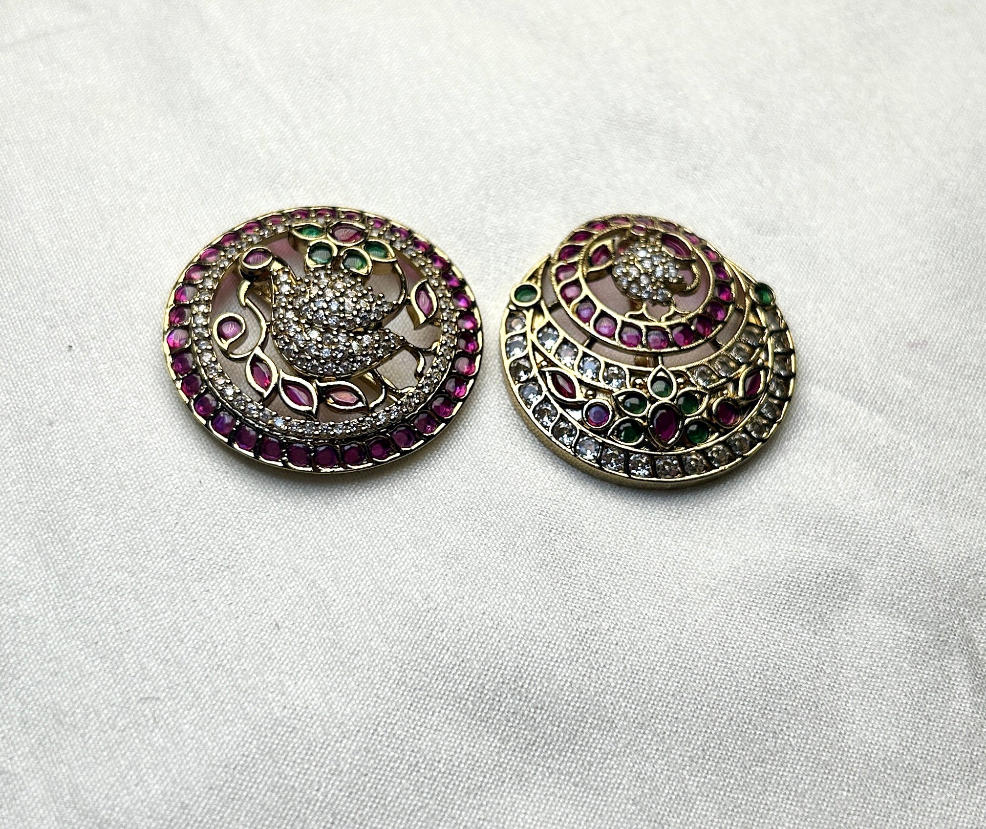 Peacock Motif Pachi Kundan Hair Brooch Set – Chandrakalm