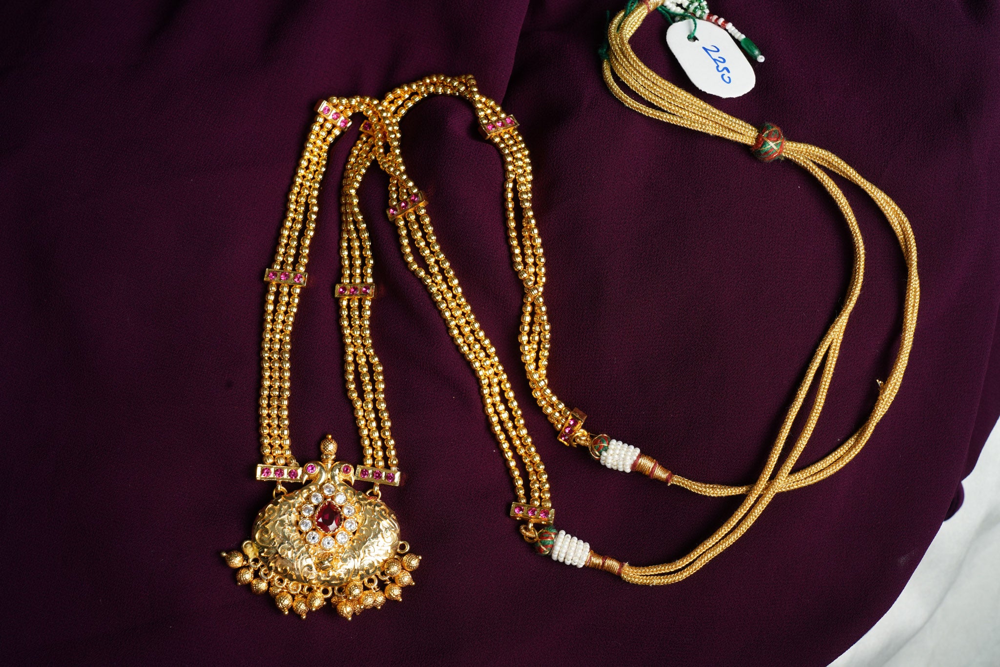 Long golden mani haar – Chandrakalm