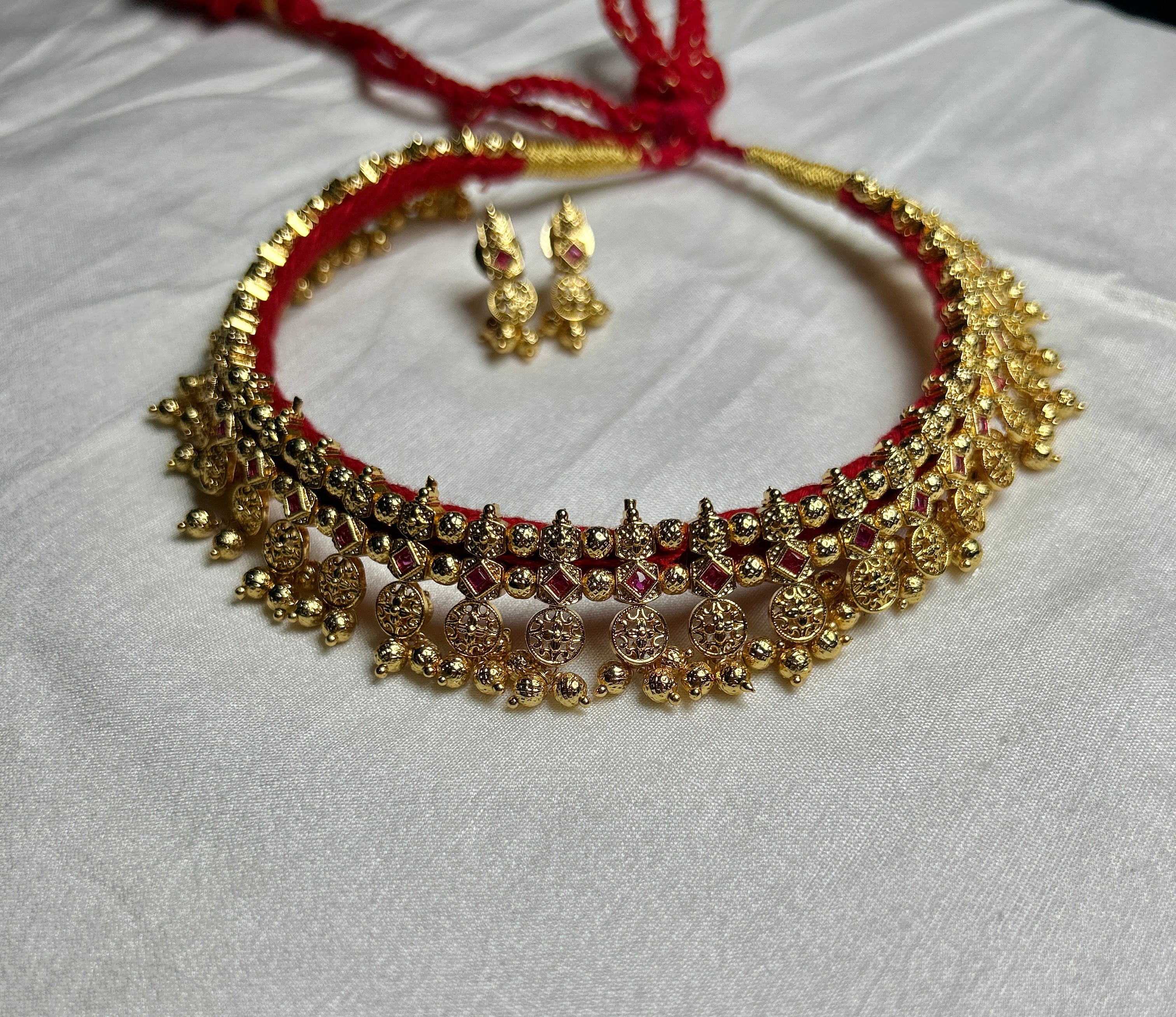 Traditional Maharashtrian Thushi Necklace – Chandrakalm